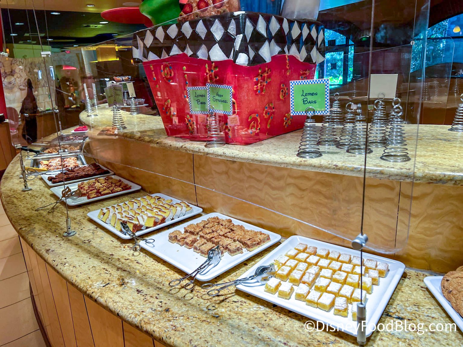 REVIEW: Here's the Secret to Getting TWO Meals in One at a Disney ...