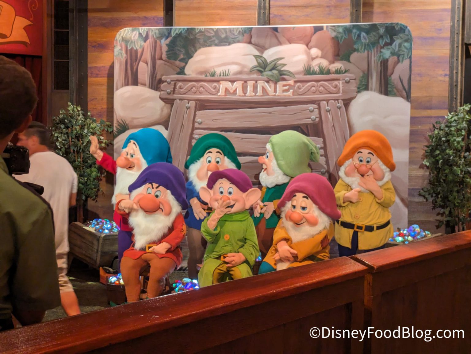 FULL LIST of Characters at Mickey's Not-So-Scary Halloween Party in ...