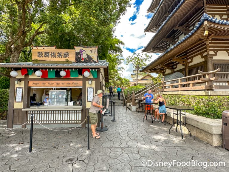 REVIEW: Sushi at This EPCOT Spot Might LOOK Like It's From a Gas ...