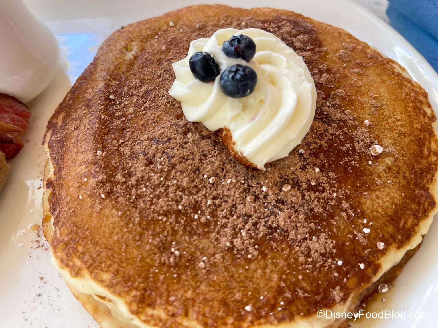 Disneyland Just Added ALCOHOL to 3 Restaurants – Here's Our Honest ...