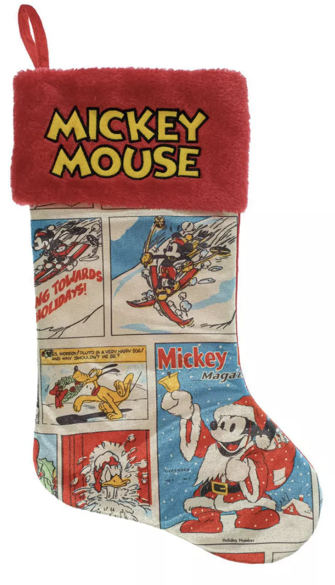 The Classic Disney Christmas Decor of Our DREAMS Is Online Now at ...