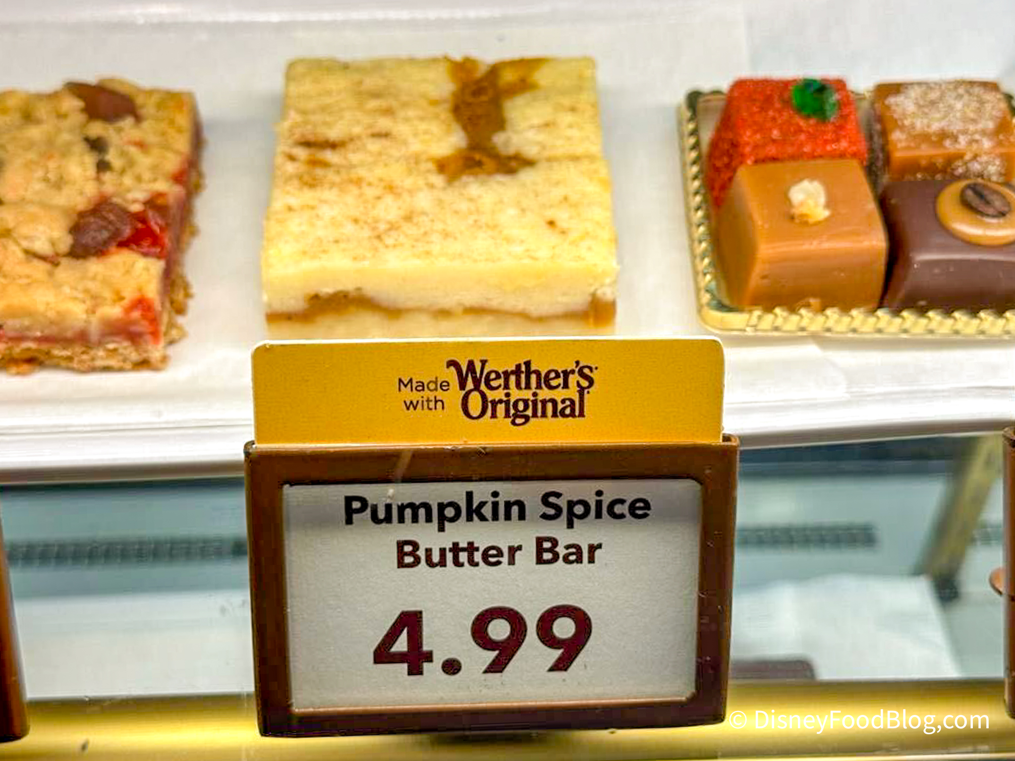 REVIEW: One of Our Favorite EPCOT Snacks Just Got a Pumpkin Spice ...