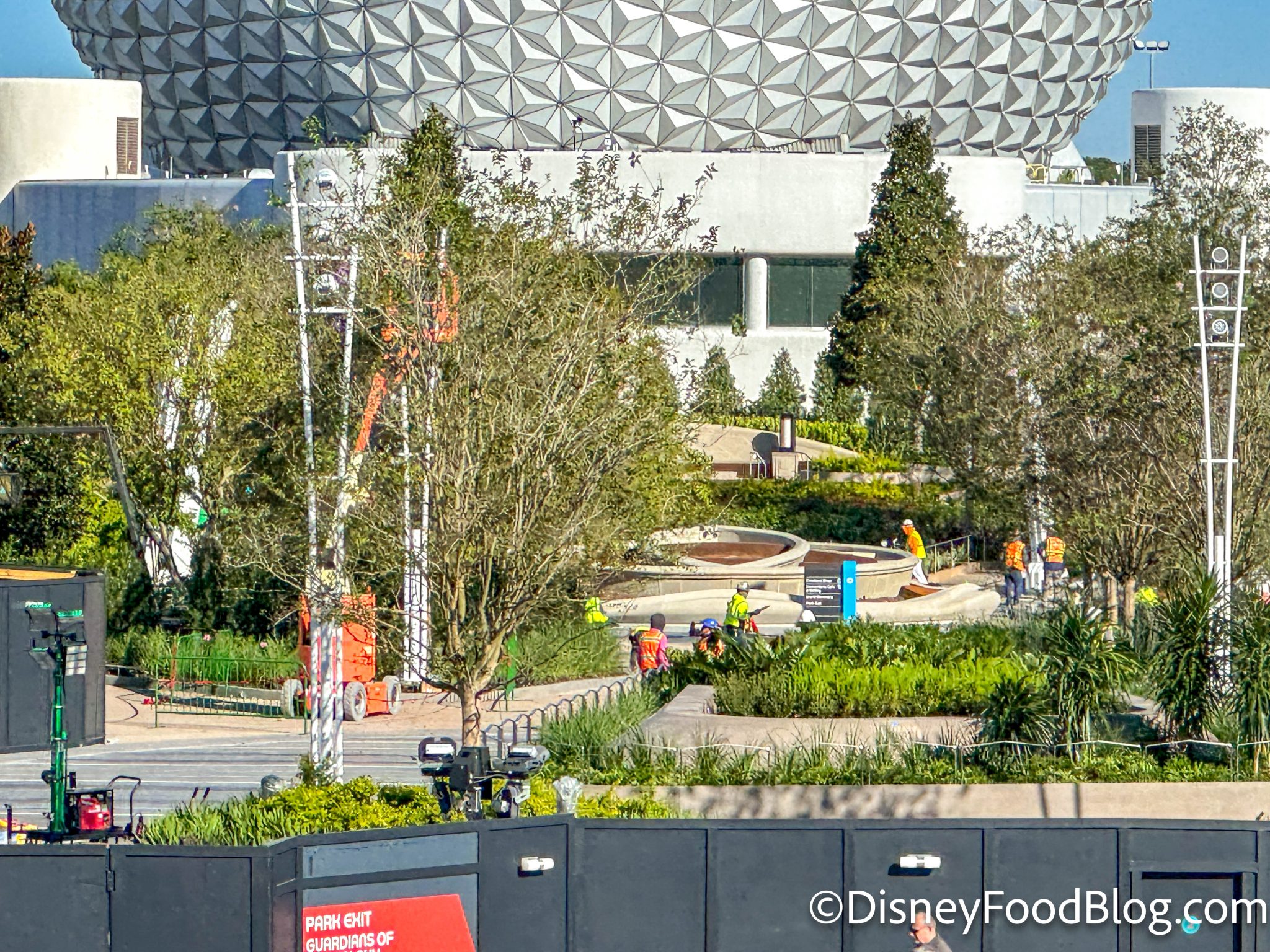 PHOTOS: The New Statue of Walt Disney Arrived in EPCOT | the disney ...
