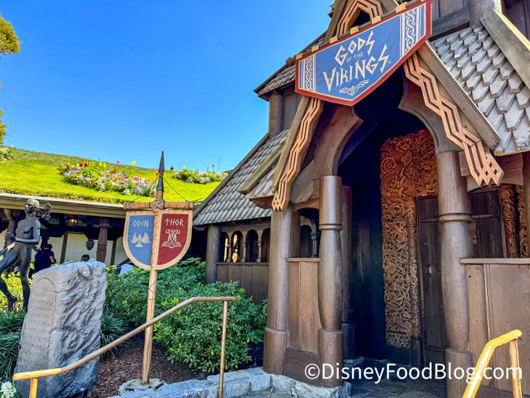 REVIEW: Is Nine Dragons in EPCOT Better Than Your Local Chinese ...