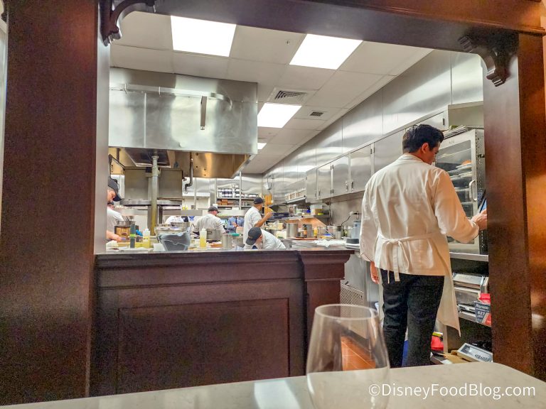 REVIEW: We Ate the MOST EXPENSIVE Meal in Disney World. Here's What It ...