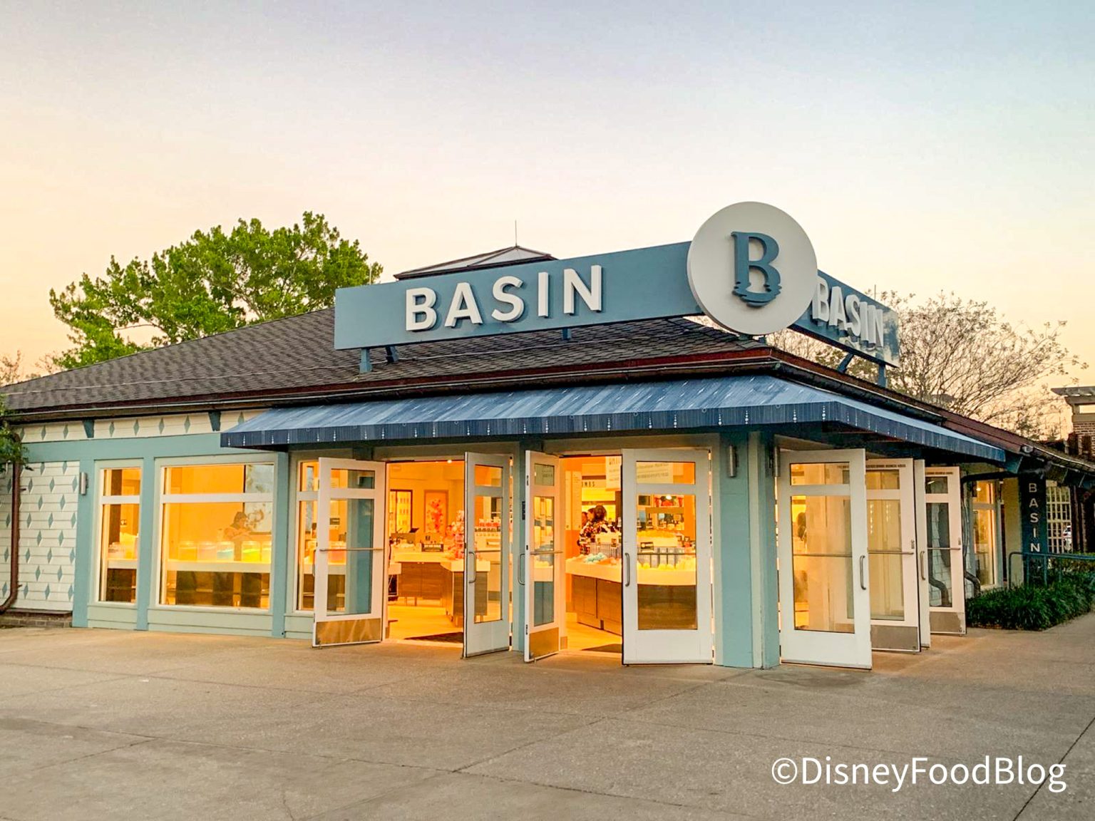 ALERT! A Popular Store in Disney Springs Has Re-OPENED! | the disney ...