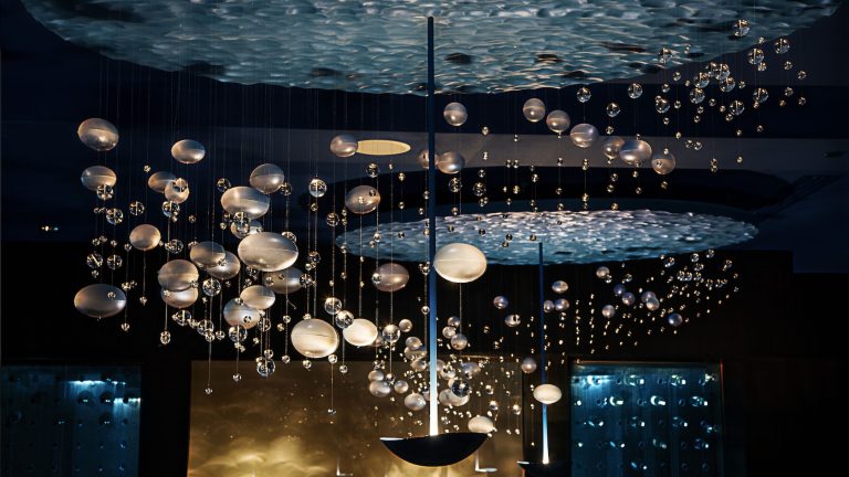 How to Dine at One of the Most Expensive Restaurants in Disney World ...