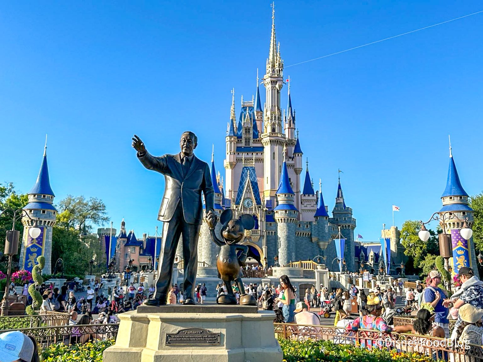 RECIPES! Recreate An EPIC Meal at Disney World's 'Ohana at HOME! | the ...