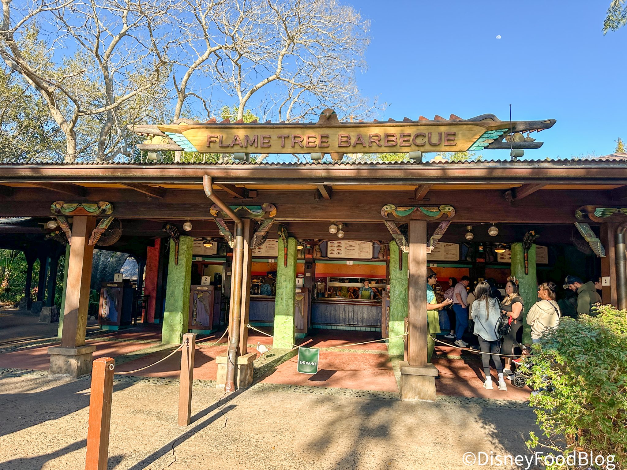 REVIEW: YES, This Disney World Quick Service Meal is STILL Huge and ...