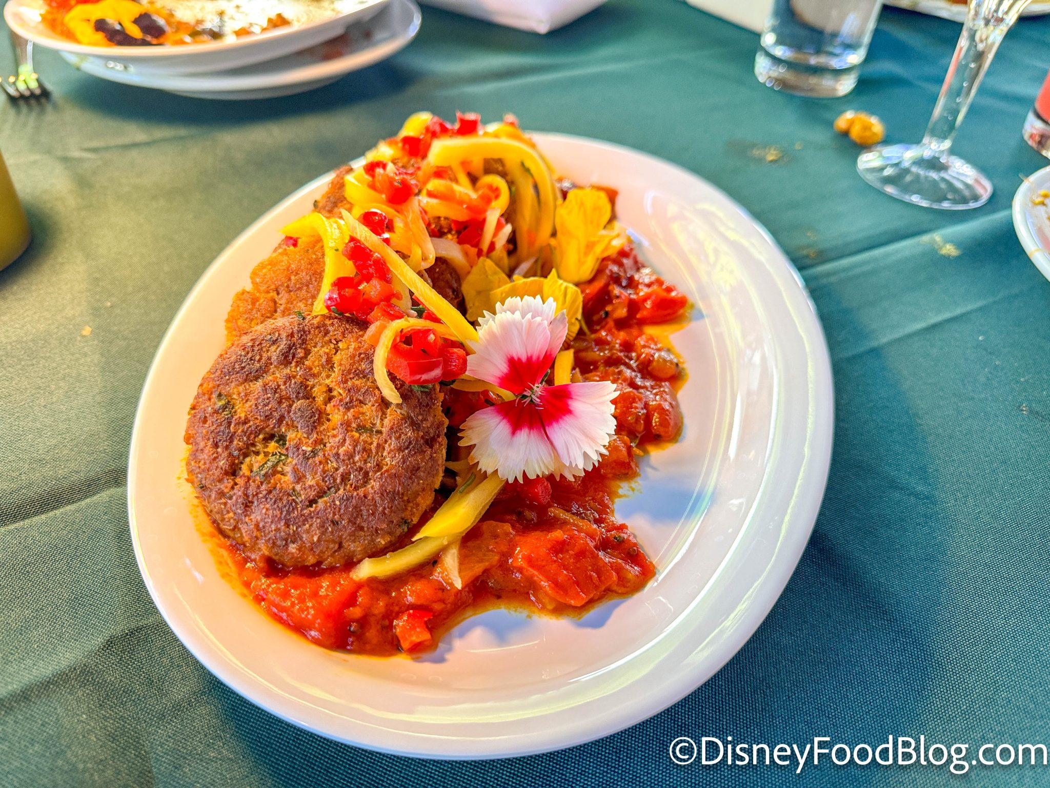 I Tried a NEW $250 Celebrity Chef Dinner in Disney World | the disney ...