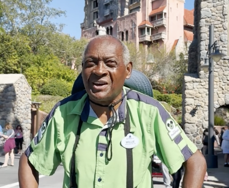 If You've Never Worked at Disney World, There's NO WAY You'll Know ...