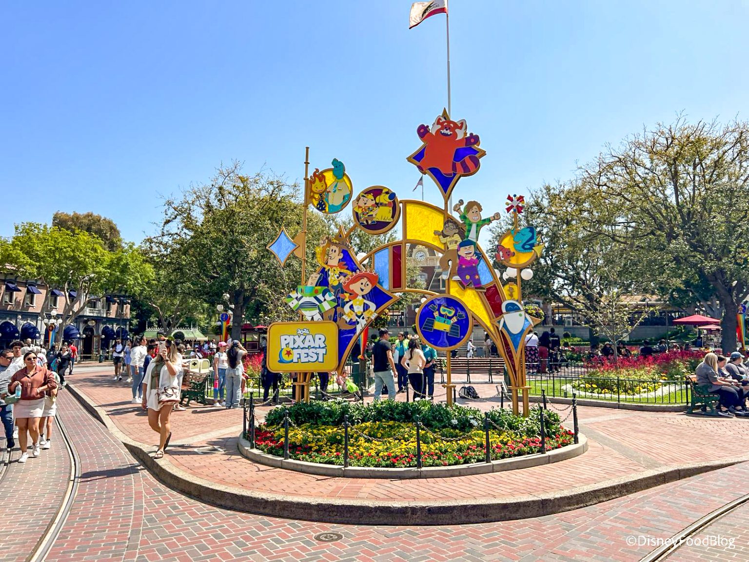 Pixar Fest at Disneyland Resort | the disney food blog