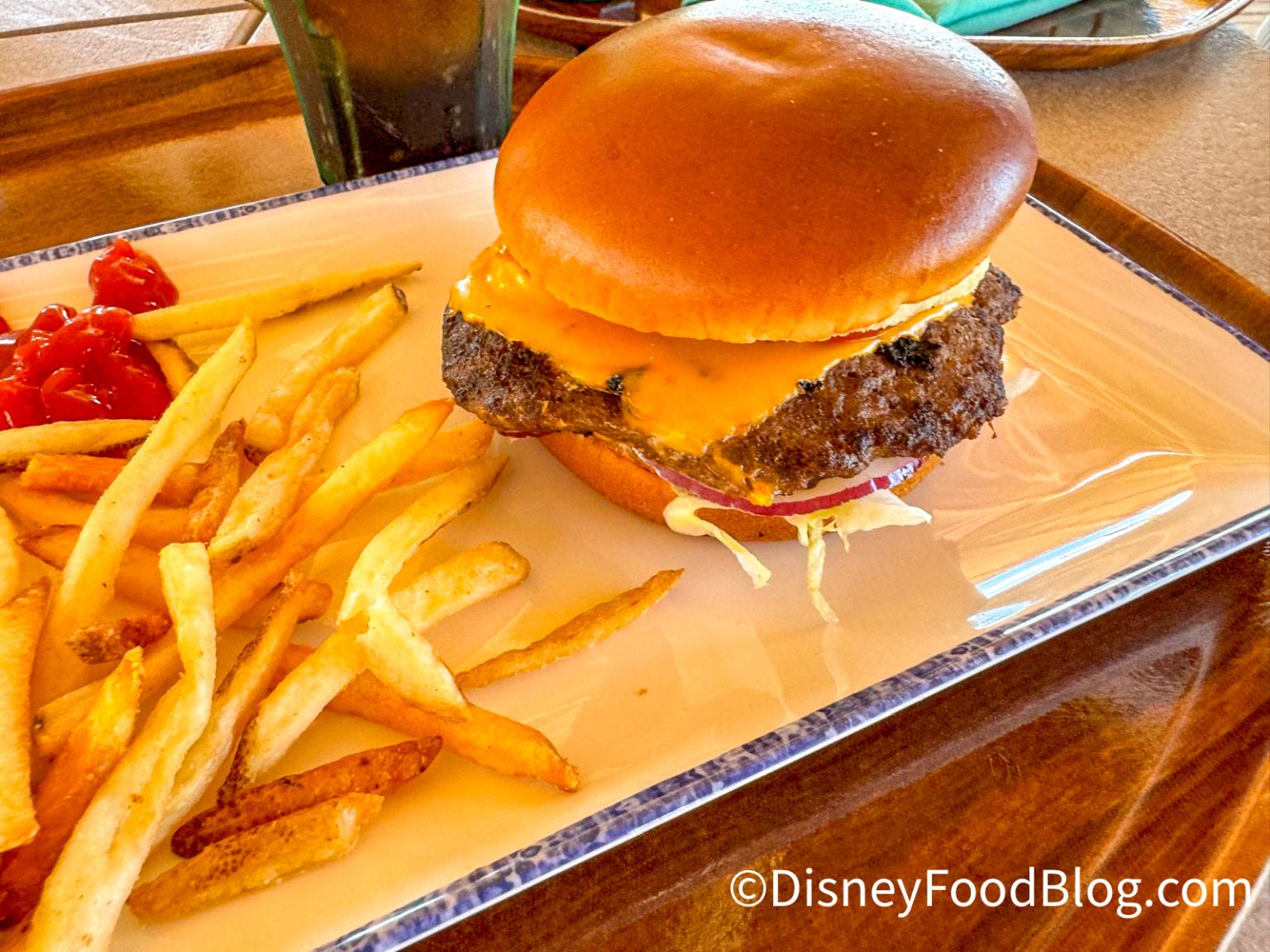REVIEW: We Ate EVERYTHING At Disney's NEW Cruise Destination — Lookout ...
