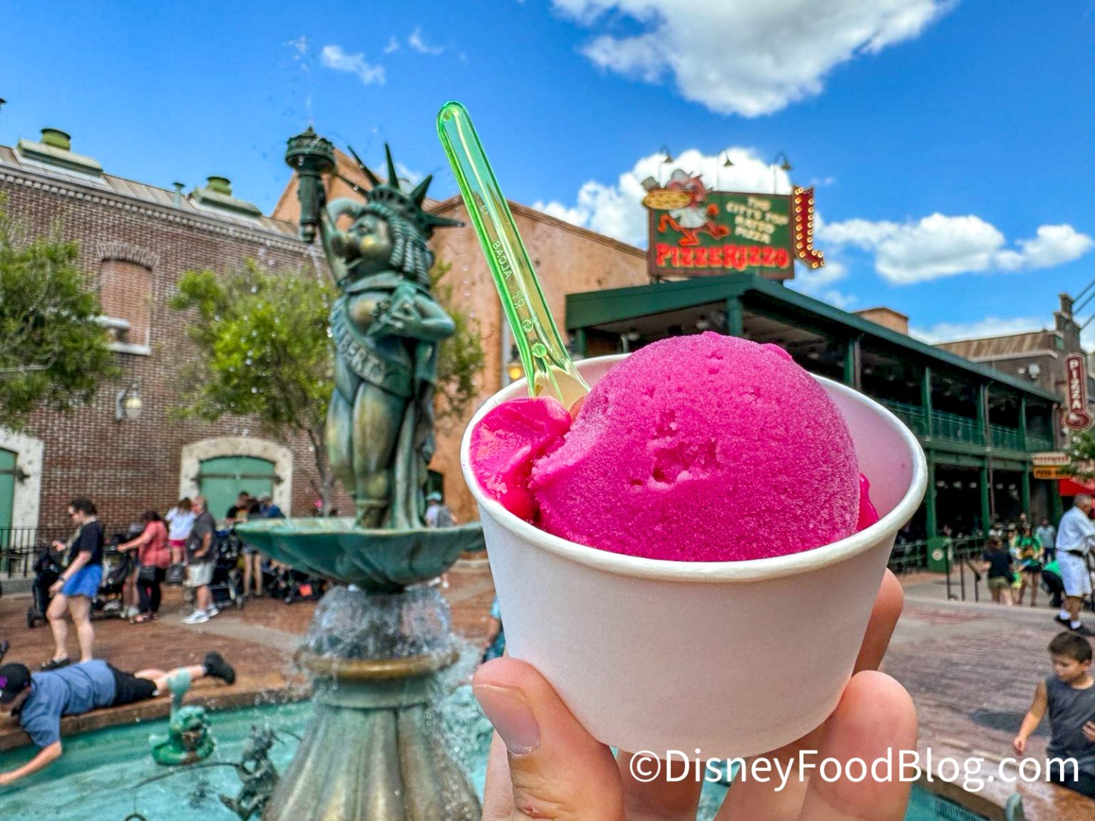 REVIEW: Did We Just Find Disney World's Best NEW Summer Snack in ...