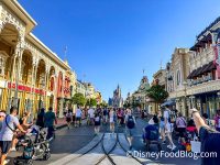 9 Easy DisneyBound Outfits You Won't Regret Wearing in the Parks | the ...