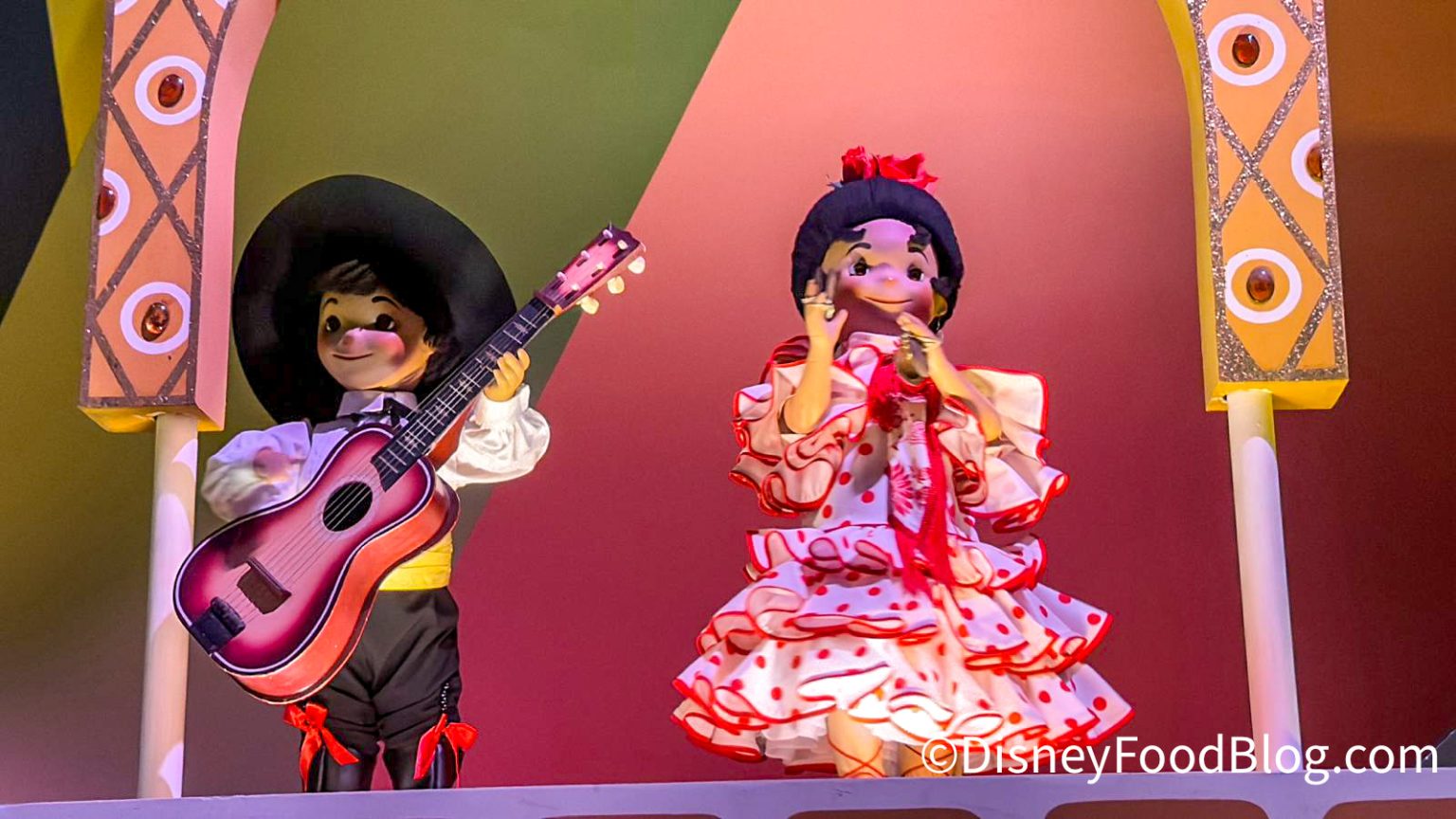 5 Disney World Animatronics That I'm Pretty Sure Are Possessed | the ...