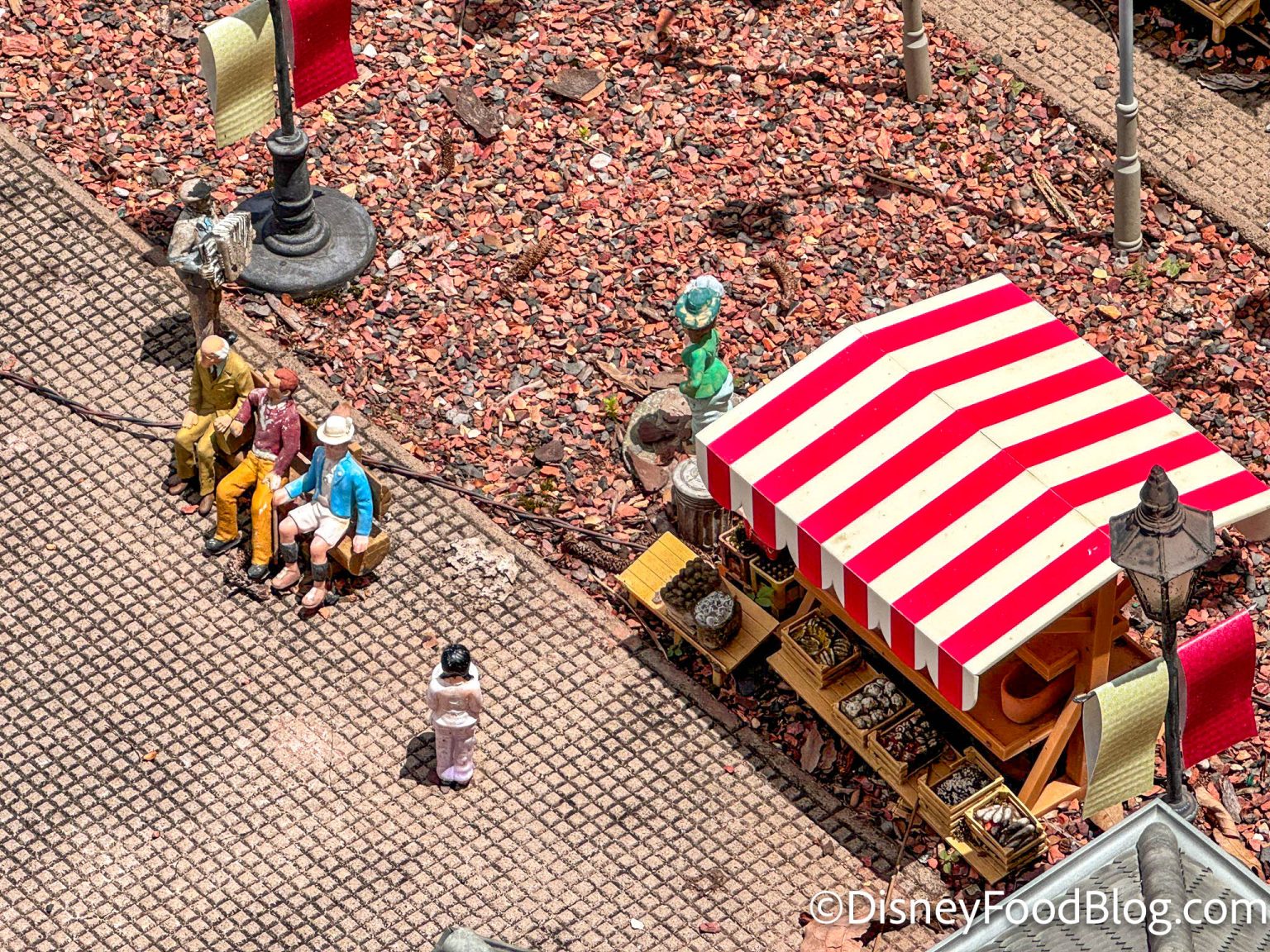 WEREWOLVES Have Invaded EPCOT's Tiny Train Town | the disney food blog