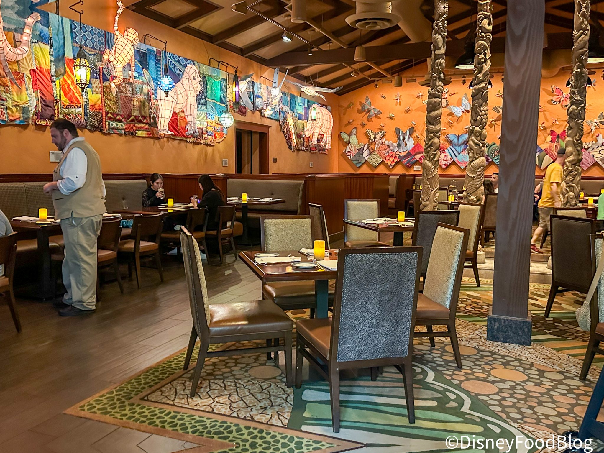 REVIEW: We're Not Calling This Disney World Restaurant Perfect, But It ...