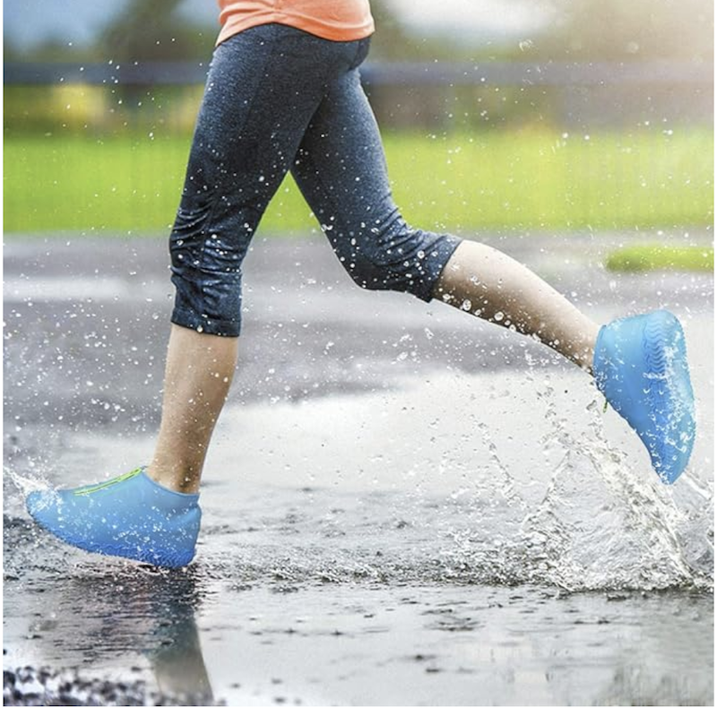 Our Favorite Shoes for Rainy Days in Disney World | the disney food blog