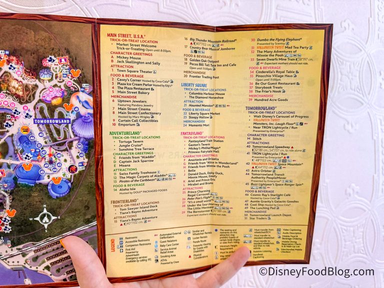 Mickey's Not-So-Scary Halloween Party in Disney World's Magic Kingdom ...