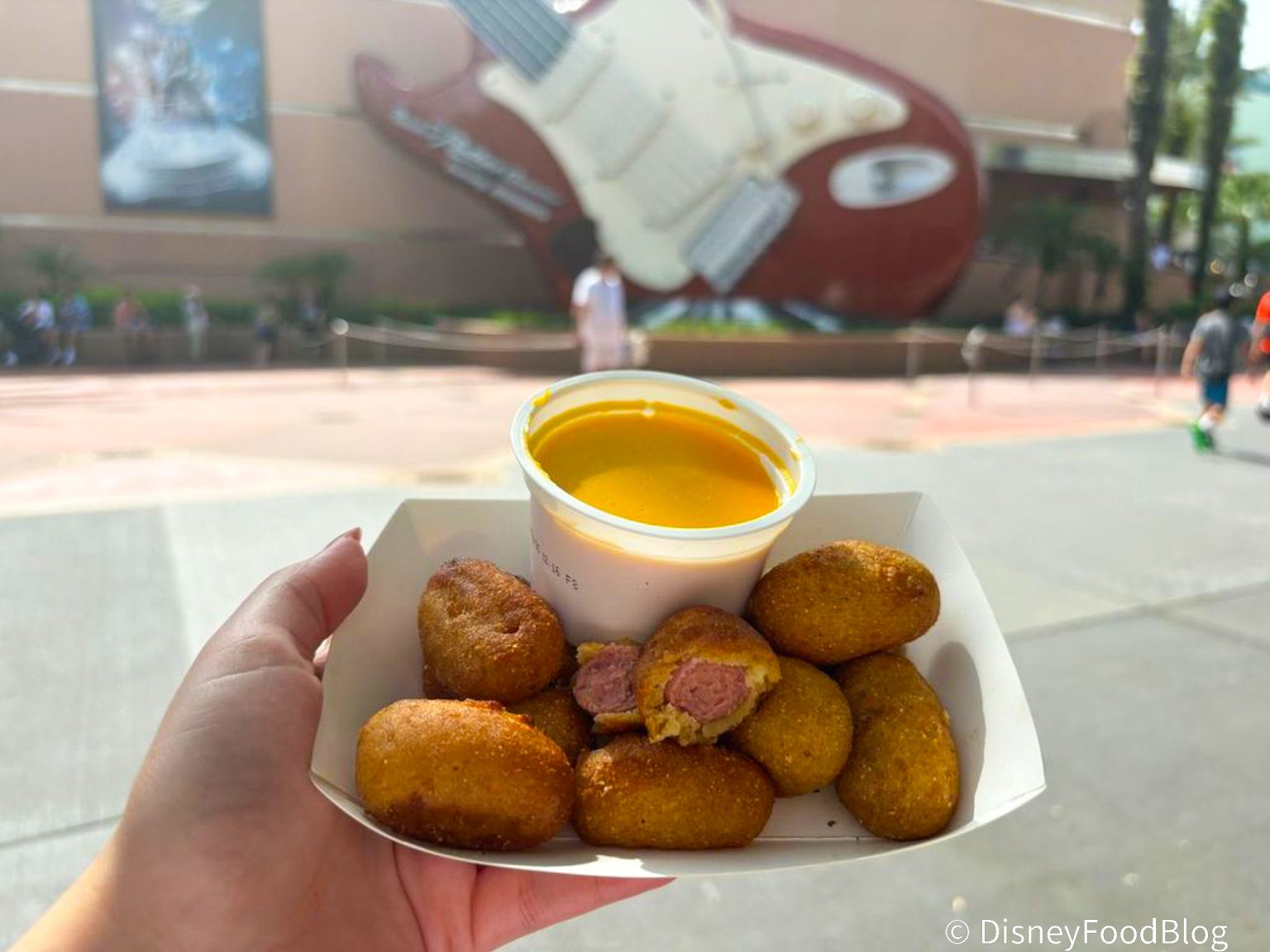 Disney Announces NEW SNACK STAND for Rock 'n' Roller Coaster Starring ...