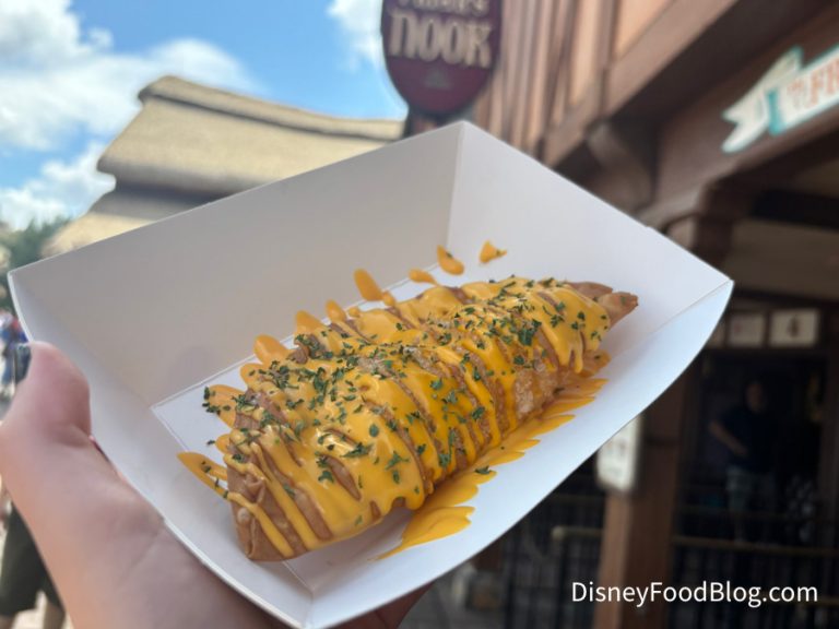 REVIEW: Disney Put MAC AND CHEESE in a Hand Pie and We're Not Mad About ...