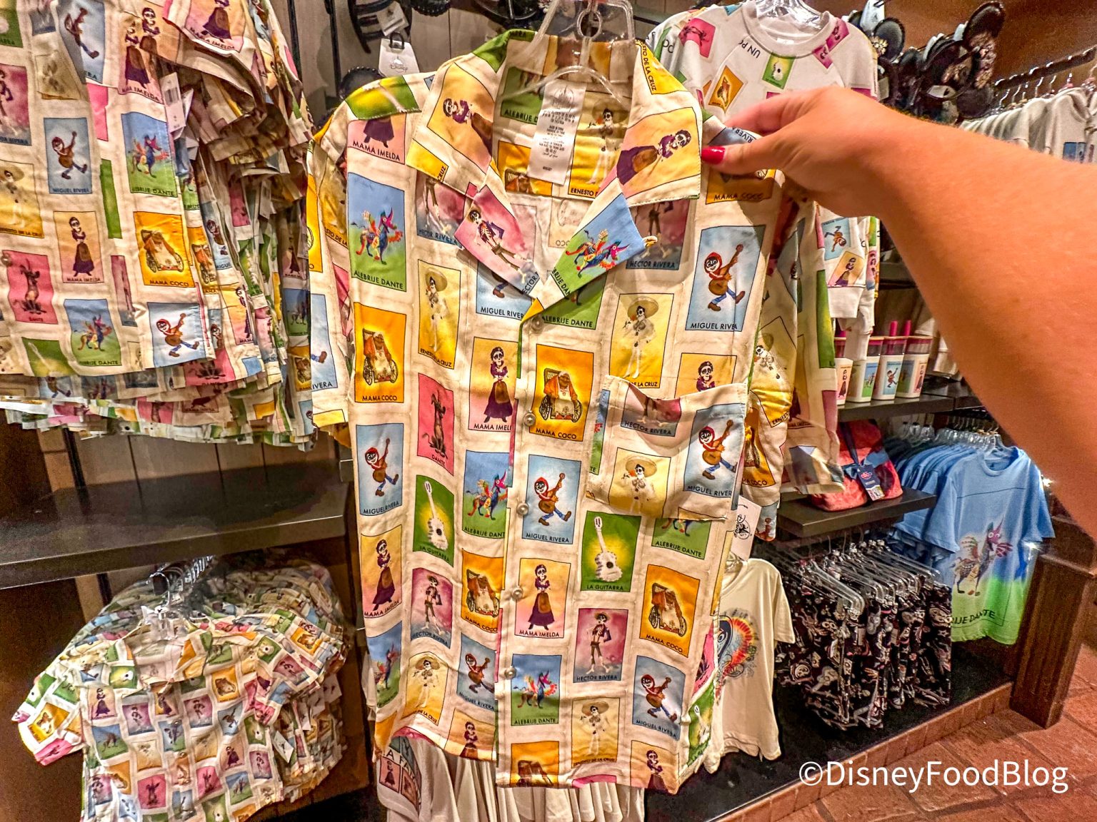 What's New at EPCOT in Disney World | the disney food blog