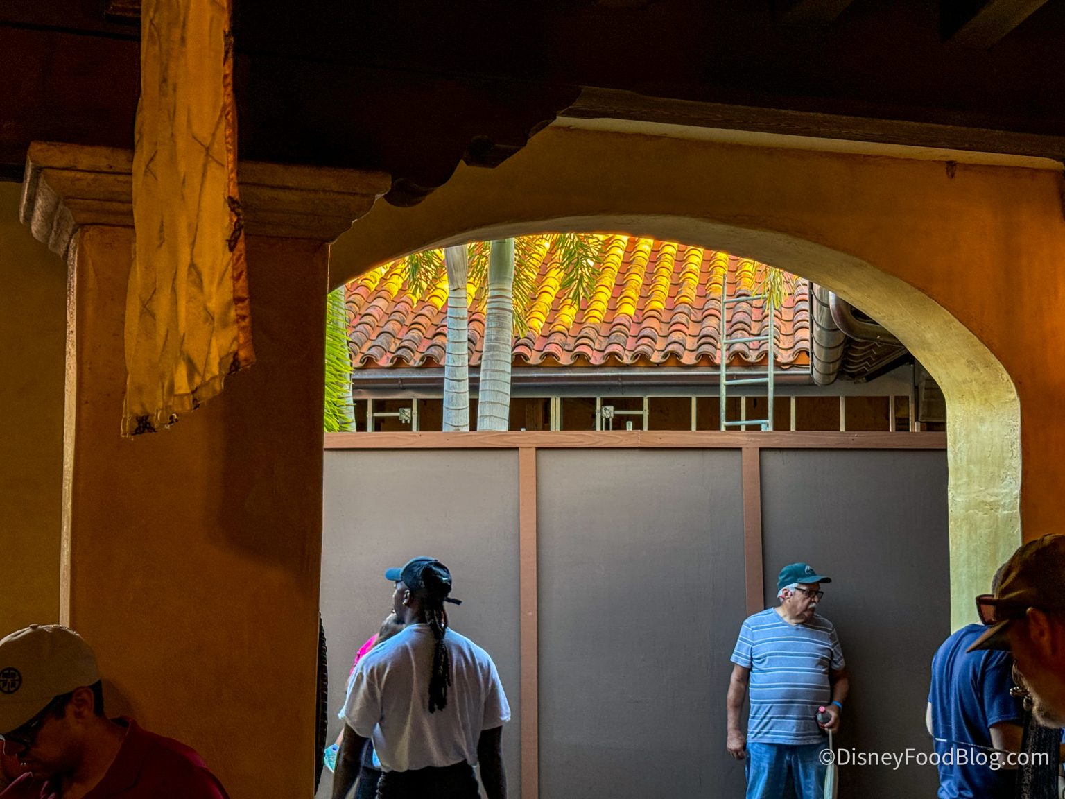 Disney Files NEW Permit for Pirates of the Caribbean Lounge in Magic ...