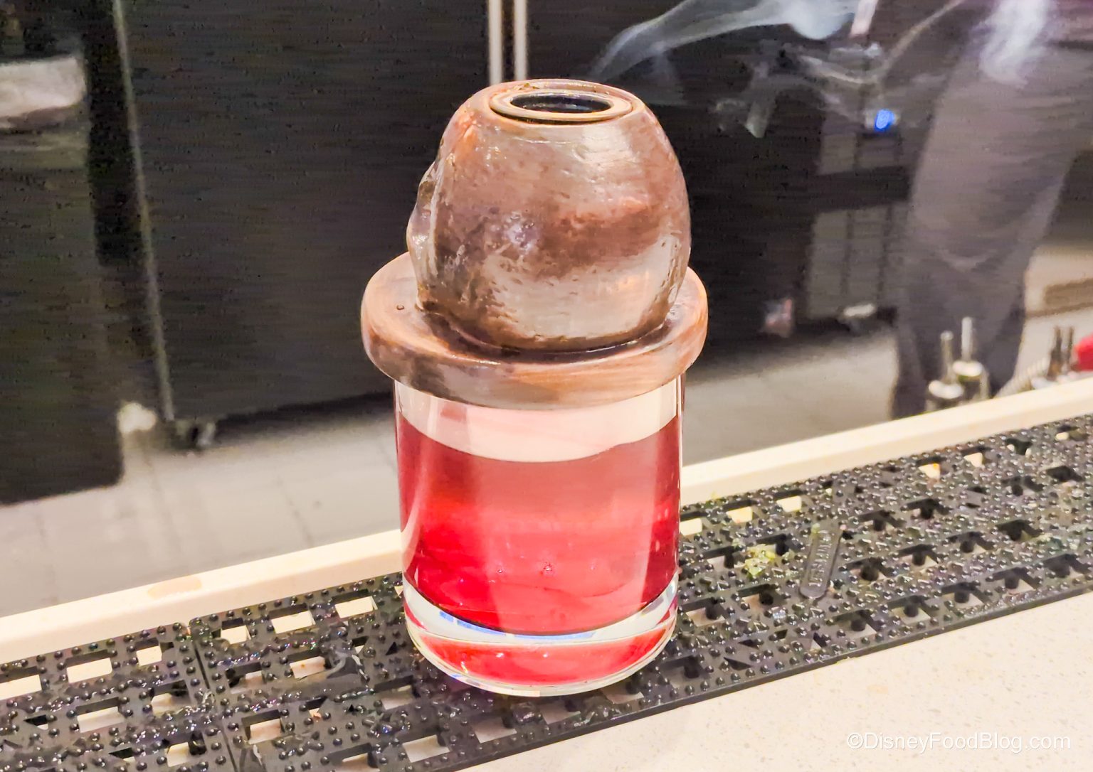 Join Us As We Try Nova Bar in Universal's NEW Hotel | the disney food blog