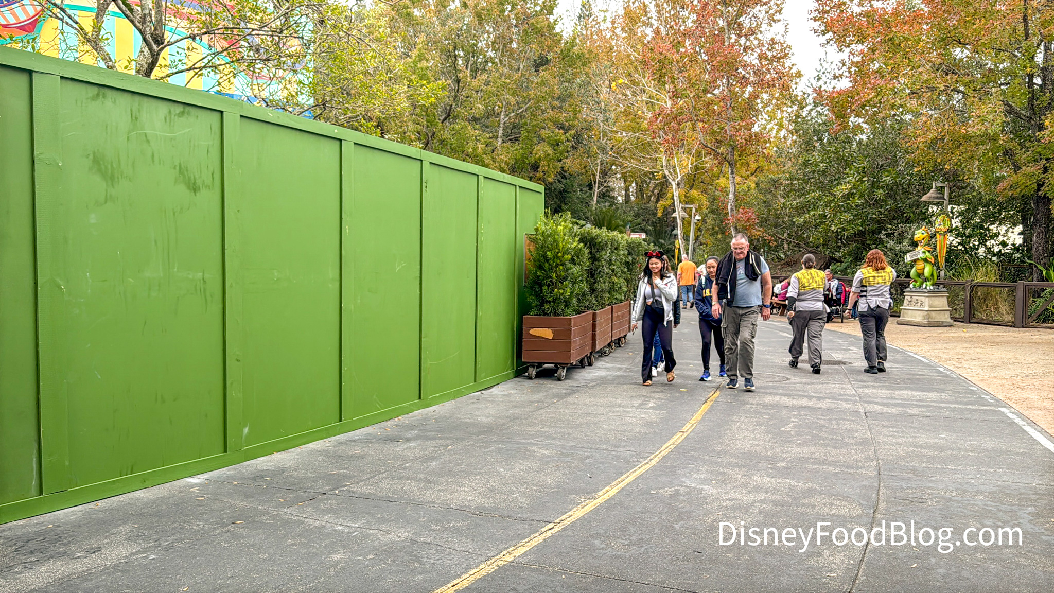 It’s Really Happening. Construction Walls Are UP As Disney World Starts ...