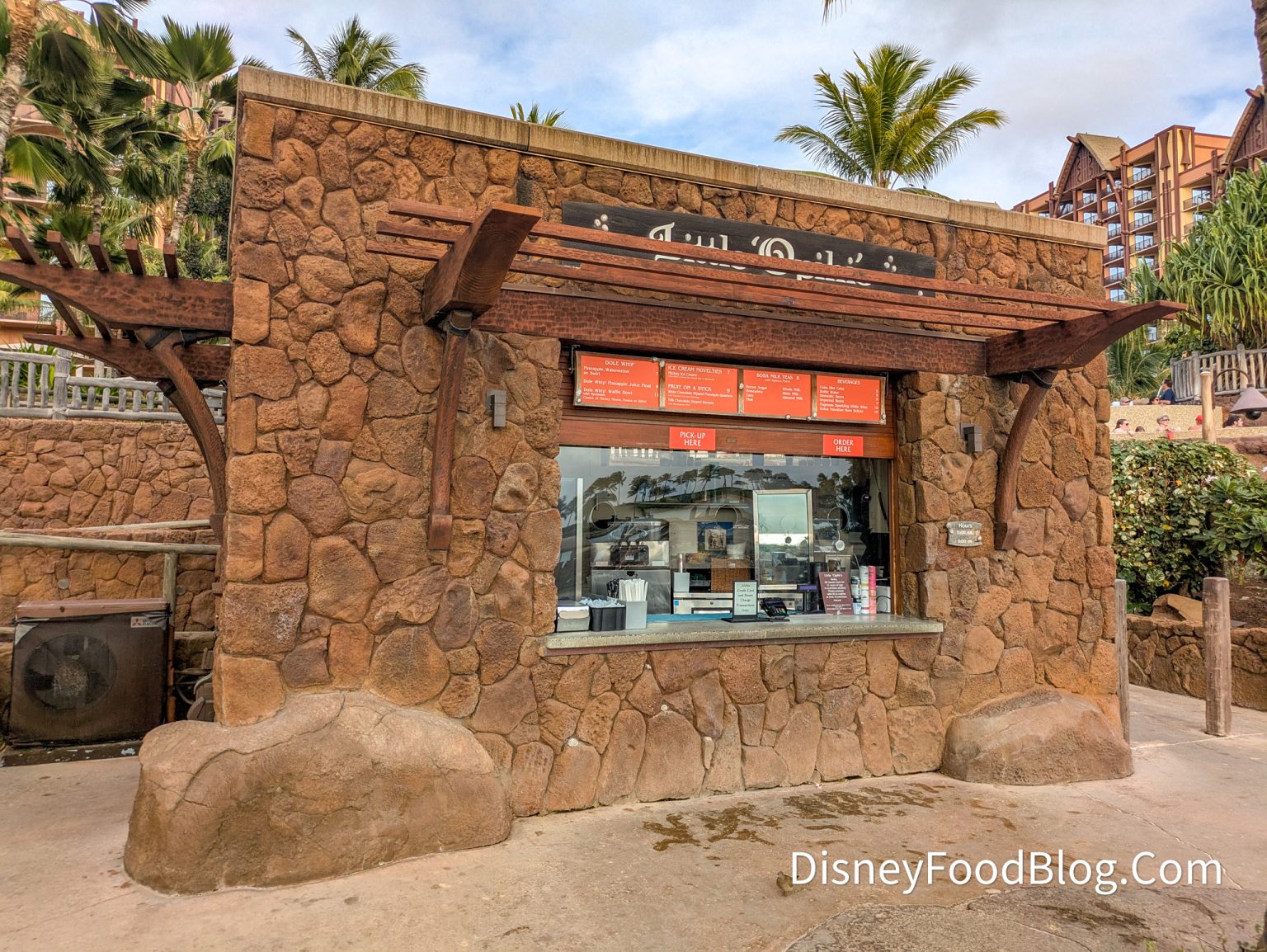 REVIEW: Is Mickey Shave Ice Worth The Hype At Disney’s Aulani Resort ...