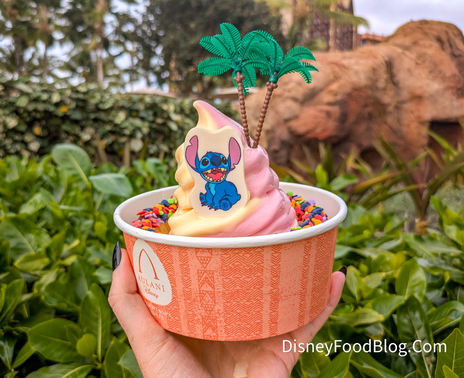 REVIEW: Is Mickey Shave Ice Worth The Hype At Disney's Aulani Resort ...