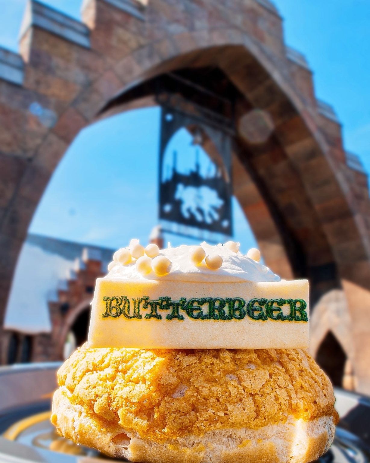 Butterbeer Season Returns To Universal Parks With TONS of New Snacks ...