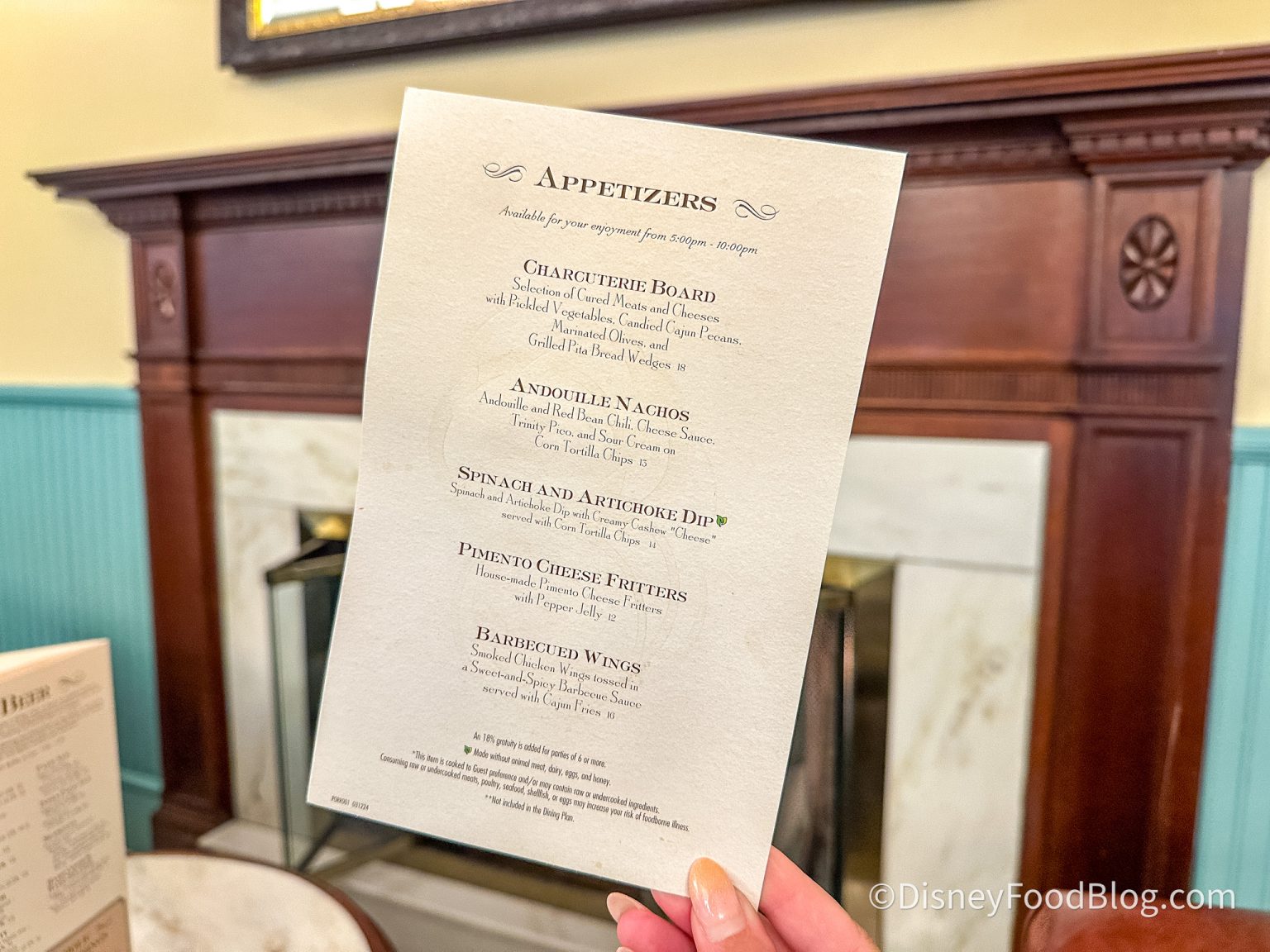 REVIEW: You Come for the Show at this Disney World Hotel Lounge, But ...