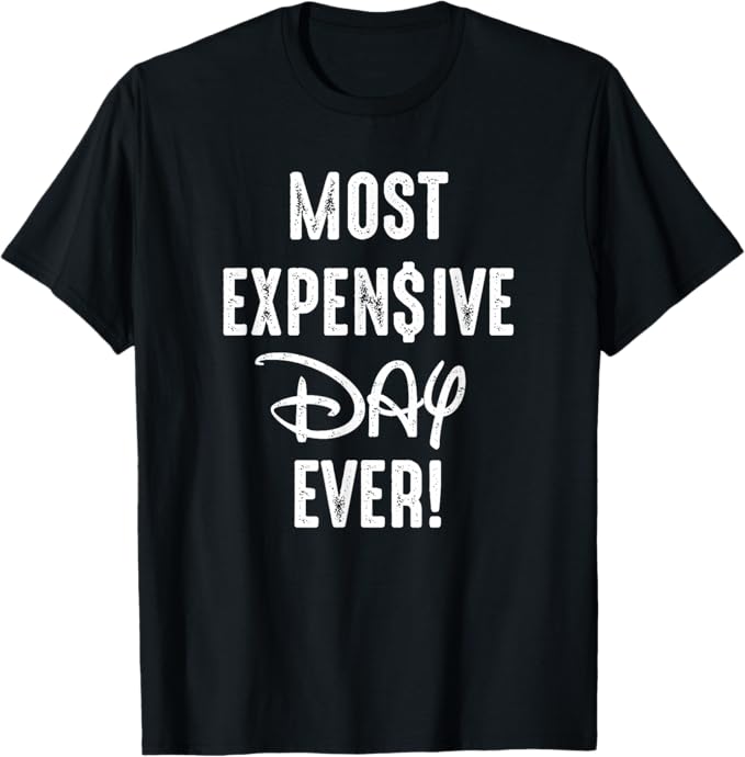 These Are the Tees That Literally Everyone Is Wearing to Disney World ...