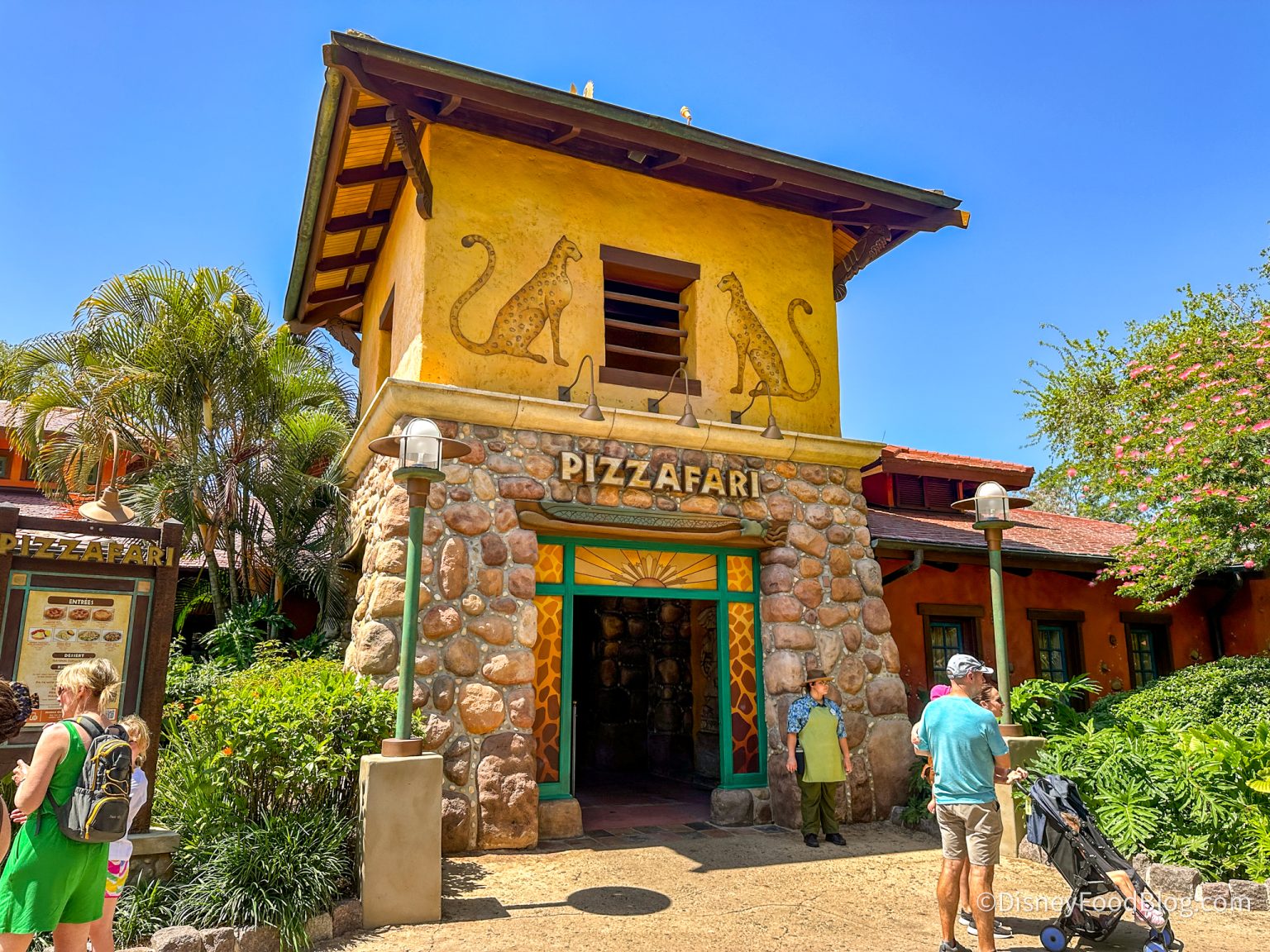 pizzafari review | the disney food blog
