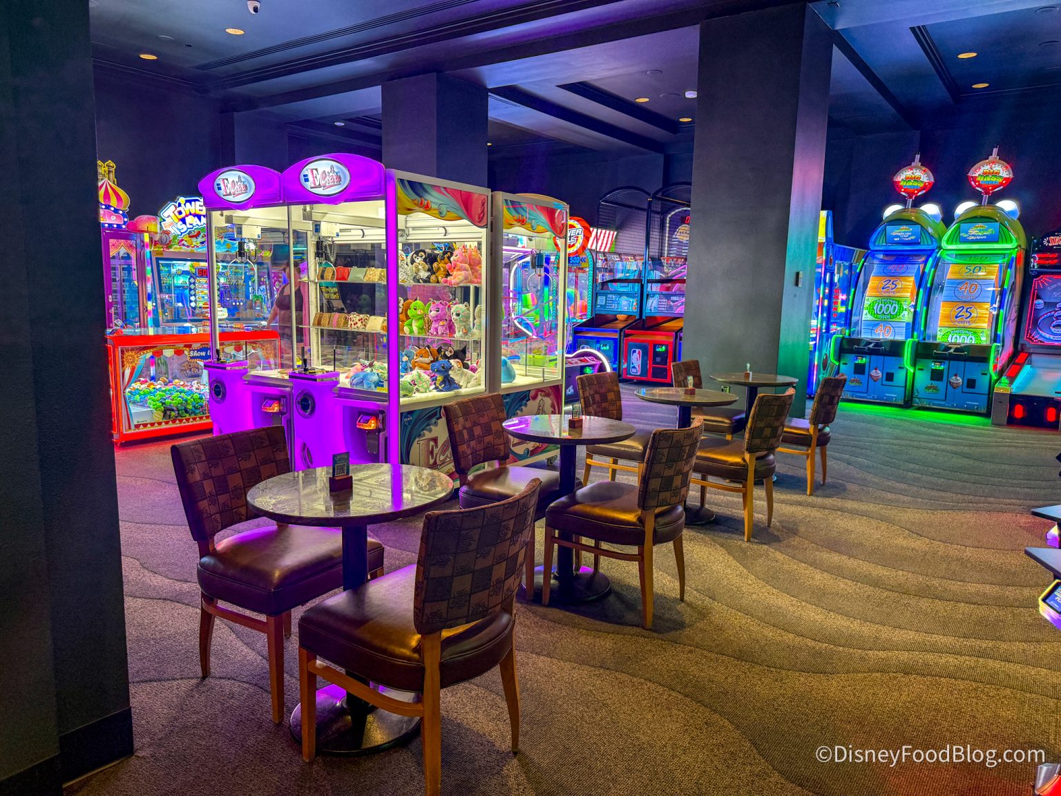 The Complete Guide to Eating at Disney's Swan and Dolphin Resorts | the ...