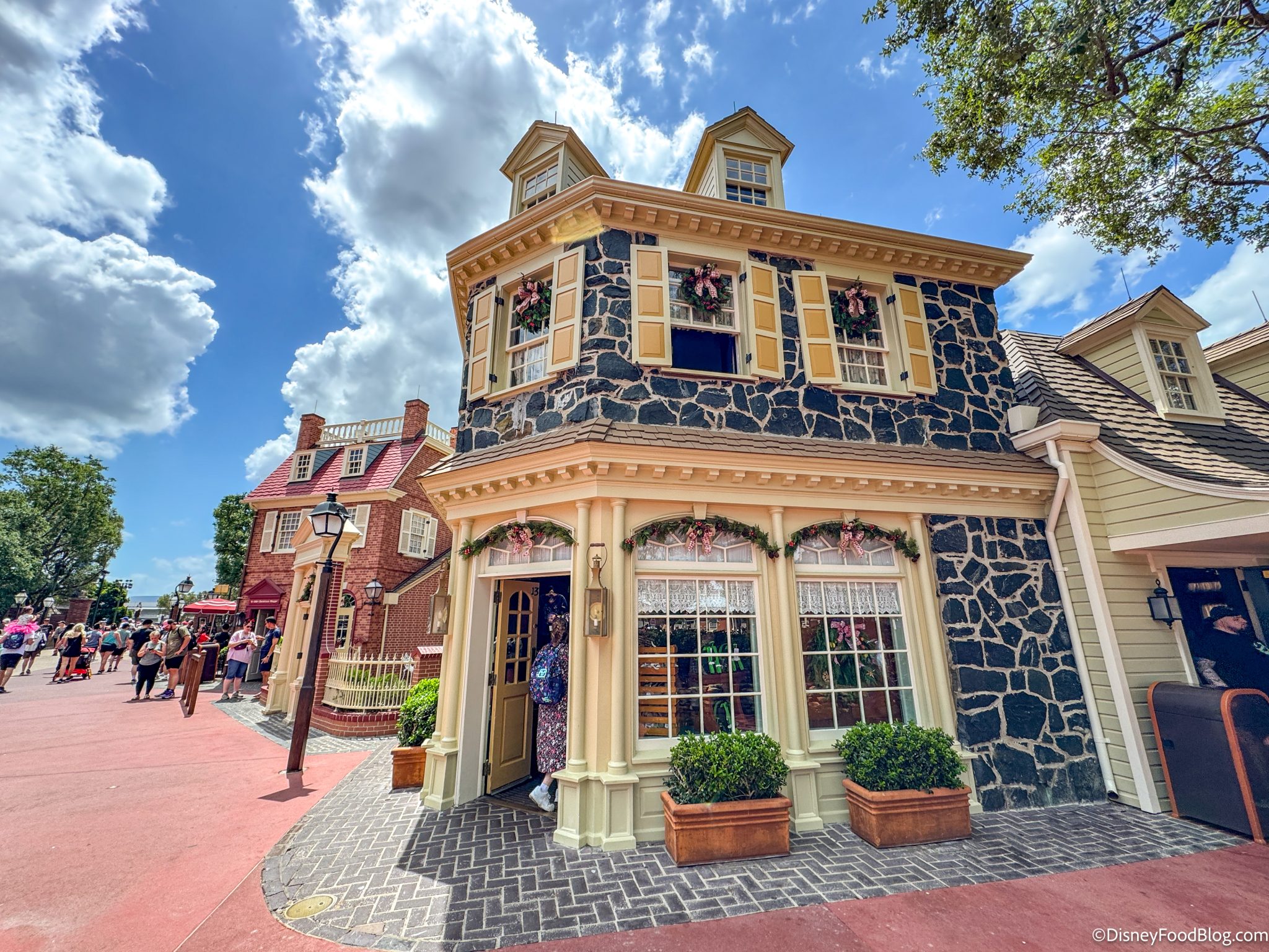 Liberty Square in Walt Disney World's Magic Kingdom | the disney food blog