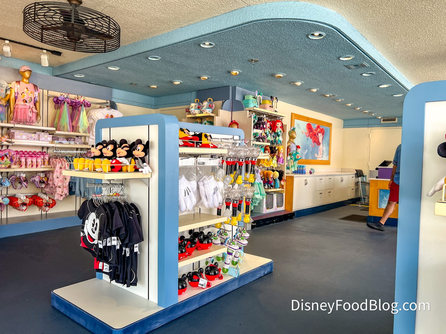 A Disney World Store FINALLY Reopened After FIVE YEARS | the disney ...