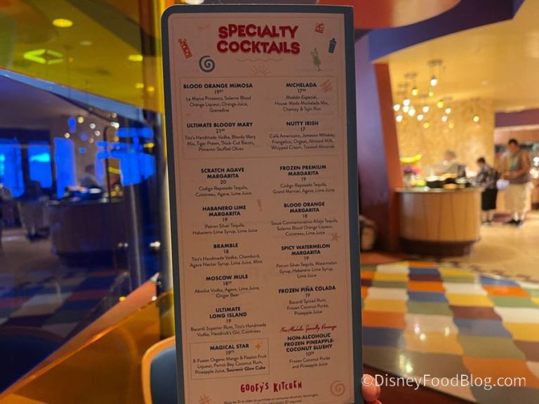 REVIEW: Why EVERYONE Should Try This Disneyland Hotel Restaurant At ...