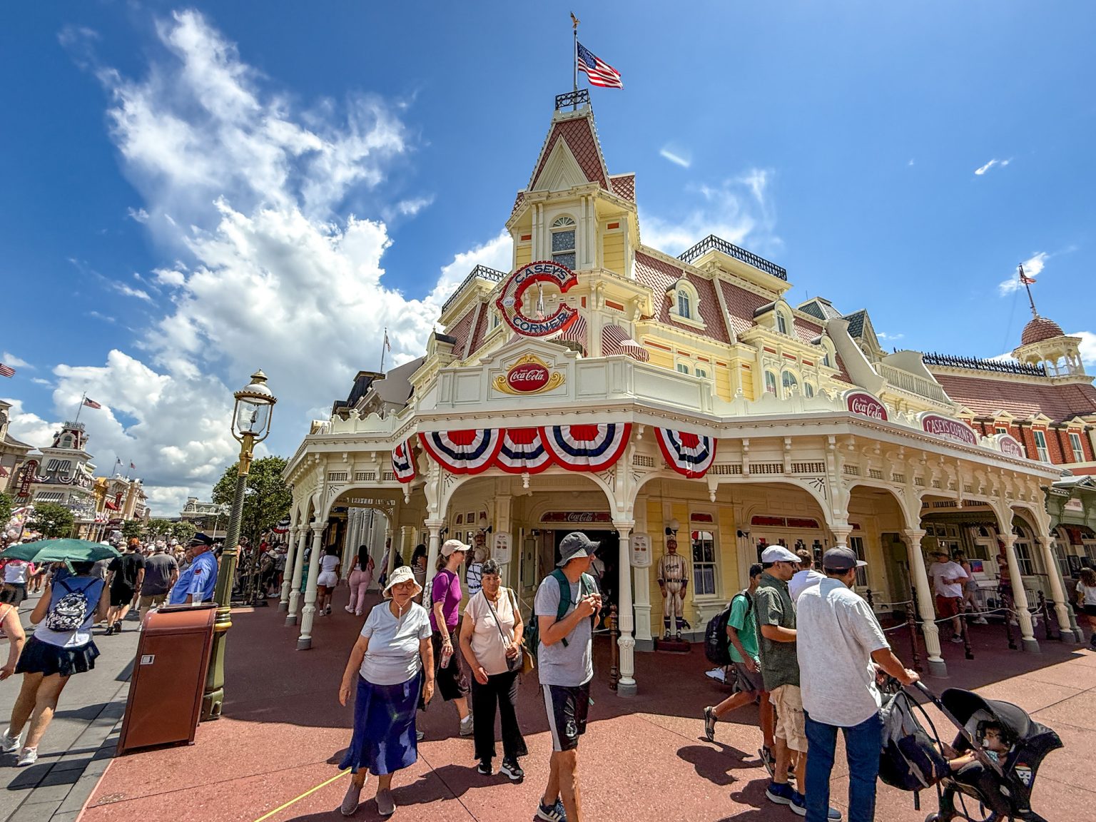 REVIEW: One Of Our Favorite Magic Kingdom Snacks Has CHANGED | the ...