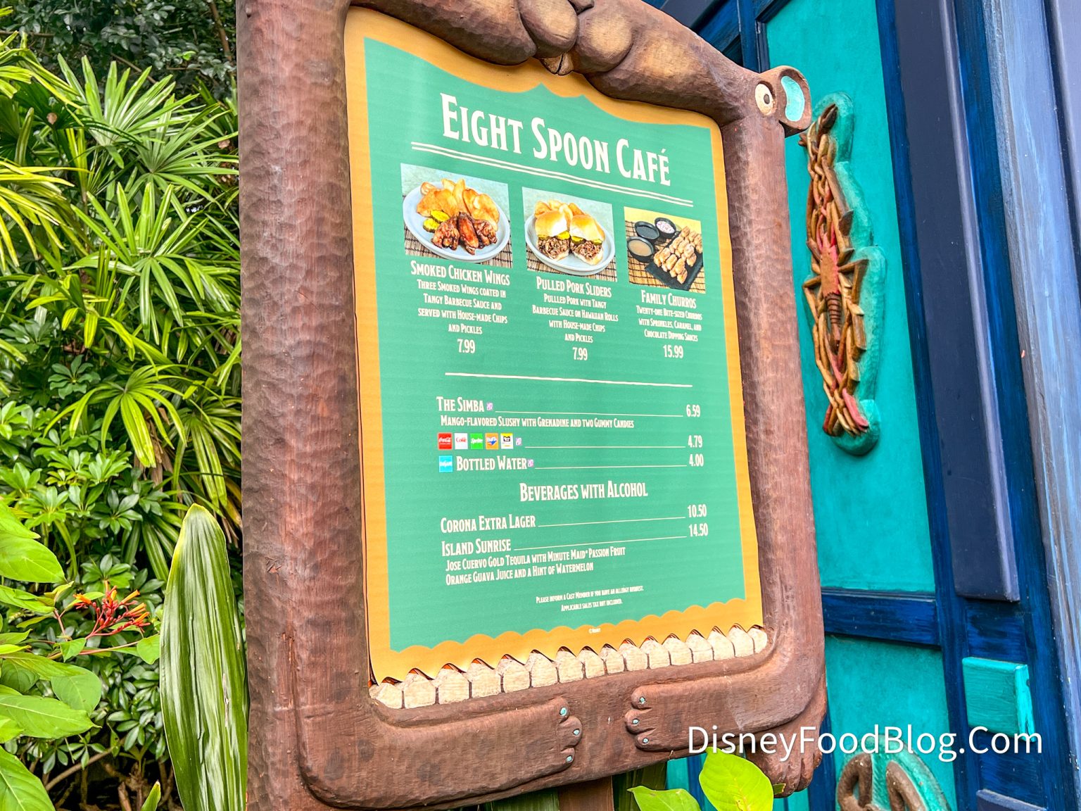 FULL REVIEW: TWO New Snacks Landed In Animal Kingdom | the disney food blog