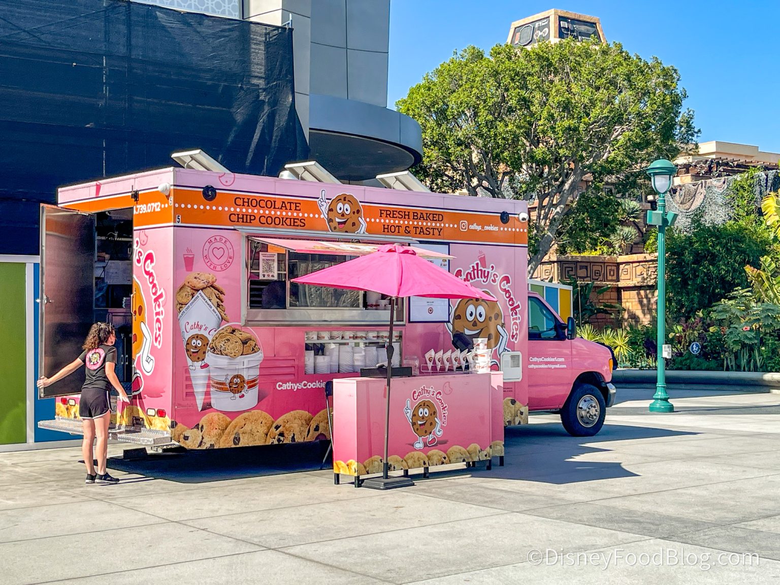 2 NEW Snack Stands Just Opened at Downtown Disney (Including a COOKIE ...