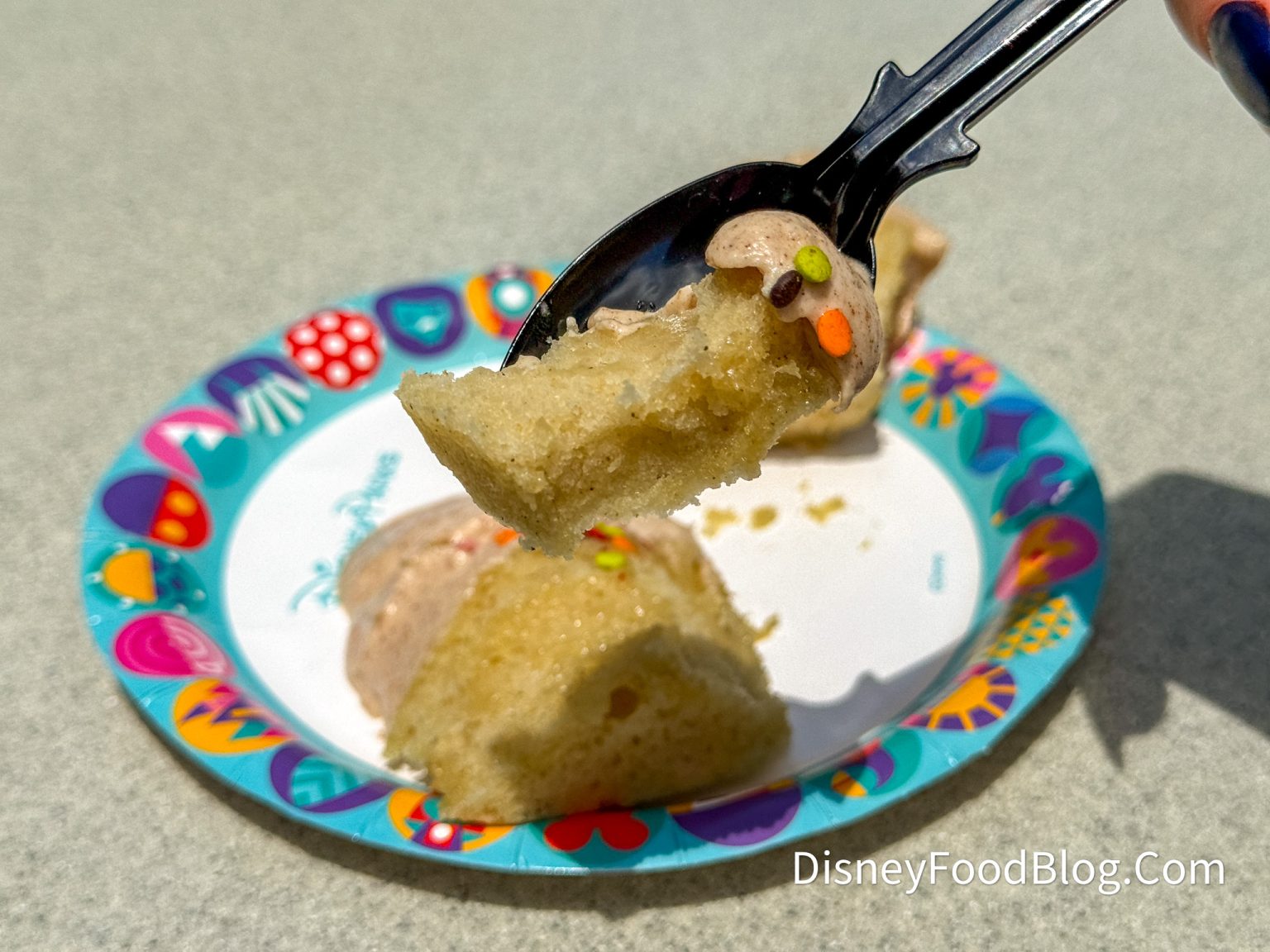 REVIEW: "This Is Divine!" 4 NEW Halloween Treats Have Arrived at Disney ...