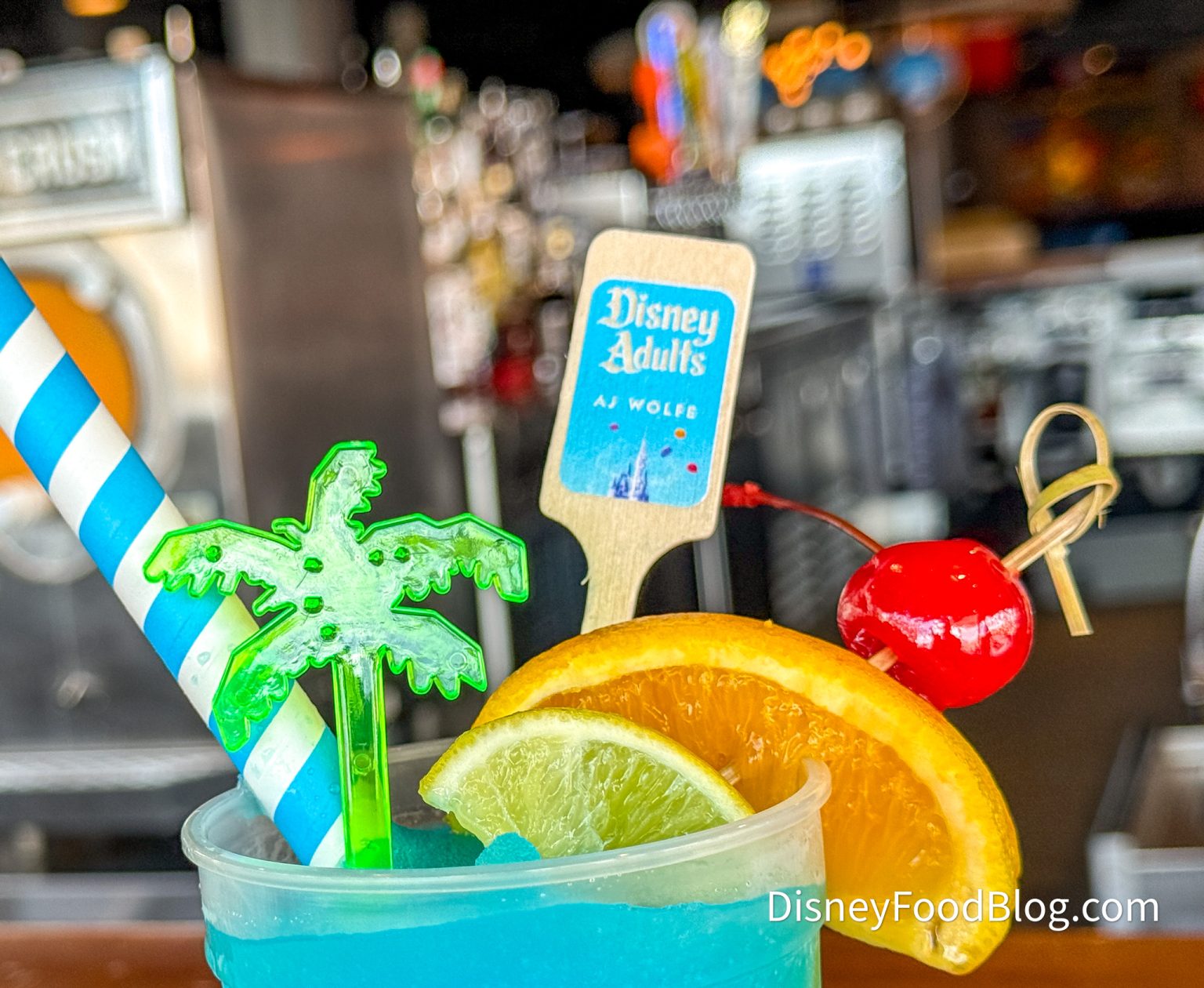 REVIEW: You Don't Need a Park Ticket To Try This Must-Have Drink in ...