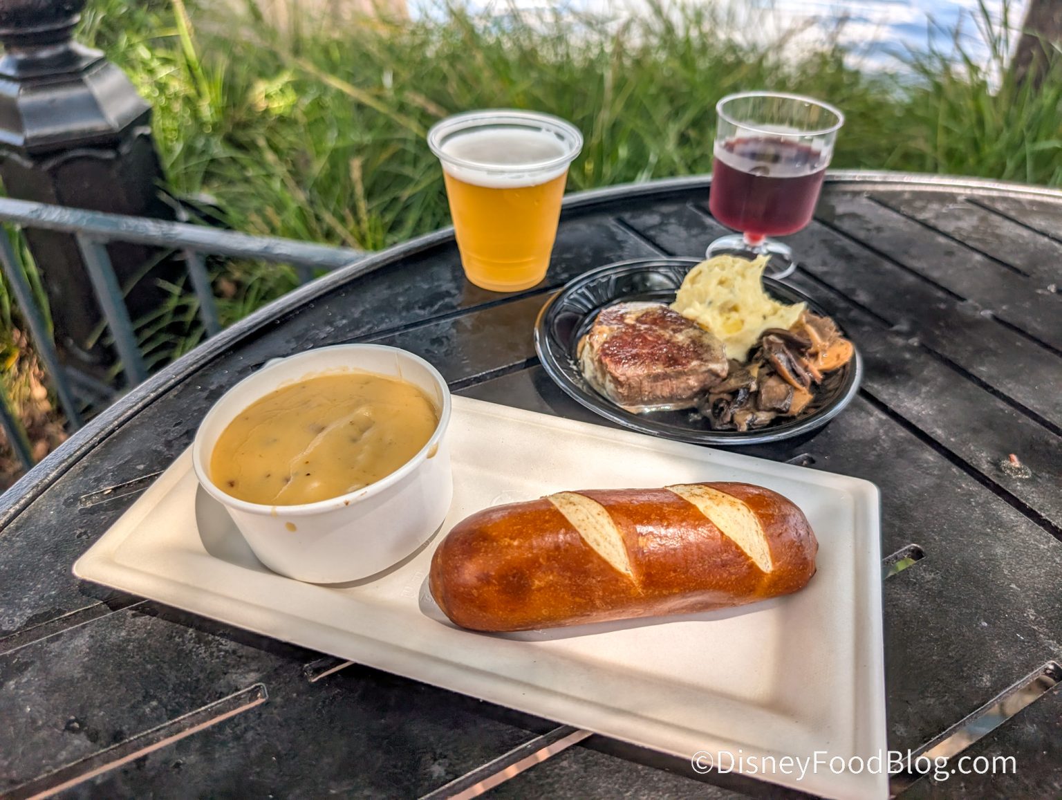 REVIEW: There Are 3 (!!!) Reasons You NEED To Go to the Canada Booth in ...