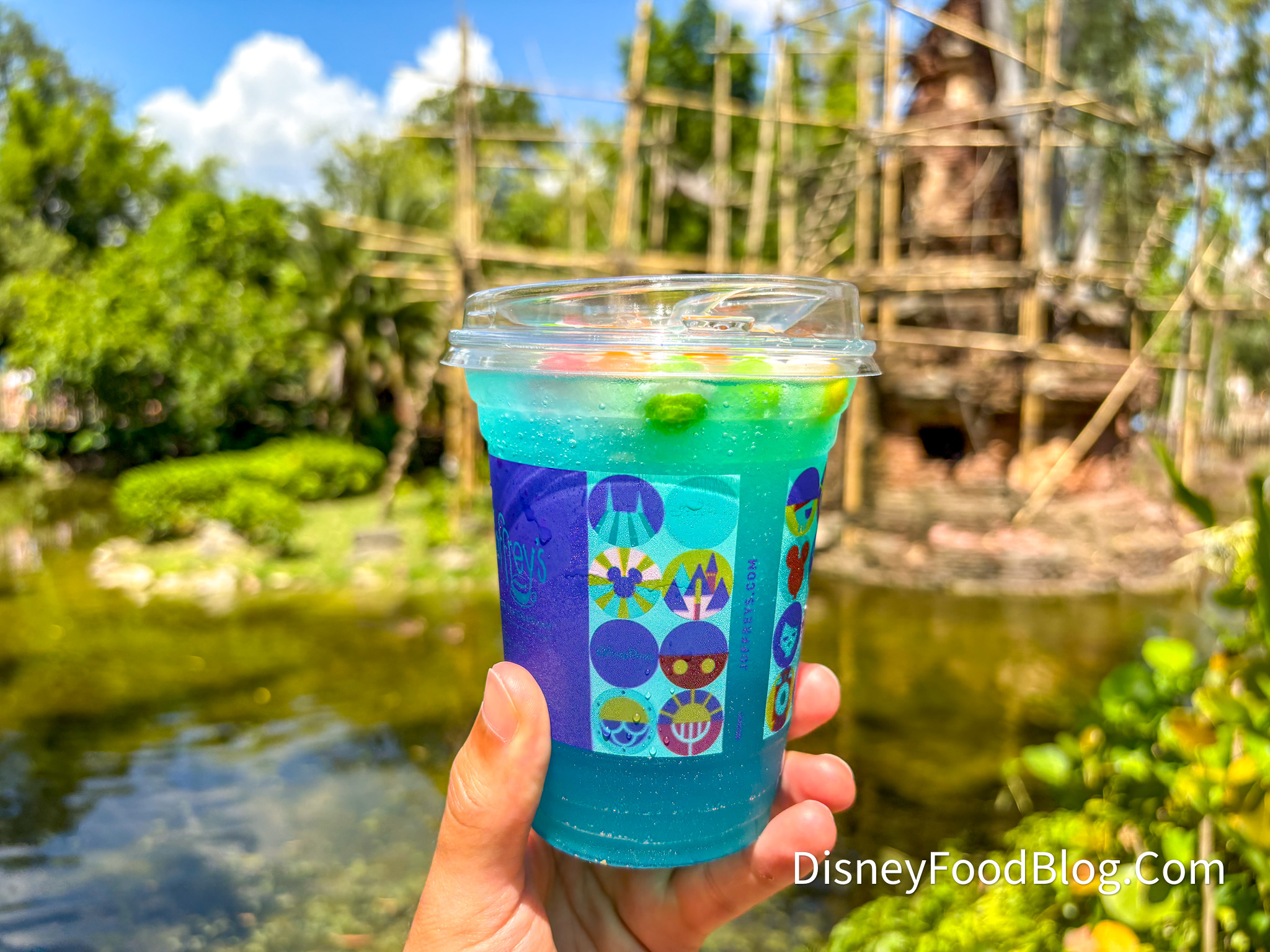 REVIEW: A NEW Annual Passholder Exclusive Drink Has Arrived at Disney ...