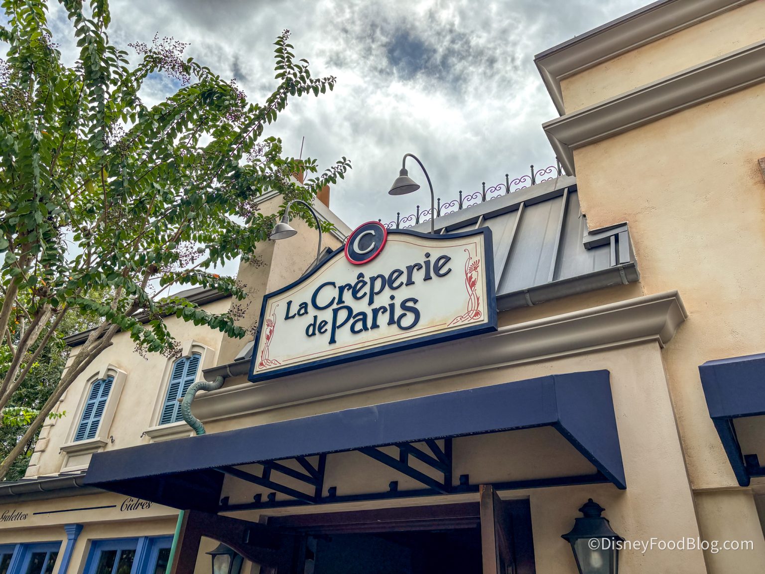 FULL LIST of Everywhere To Get Breakfast at EPCOT | the disney food blog