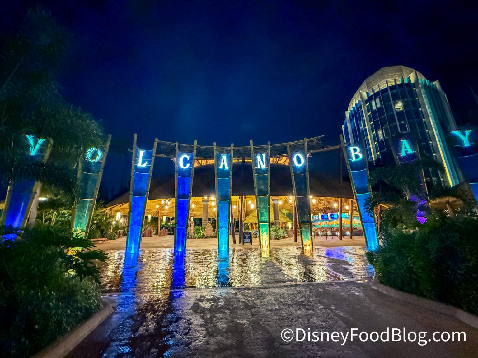 NEWS: Universal Volcano Bay Makes a HUGE Change - Disney by Mark