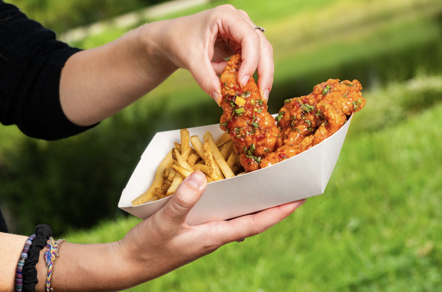 SAUCY SNACK NEWS: 13 NEW Sauced Chicken Tenders Are Coming to Disney ...